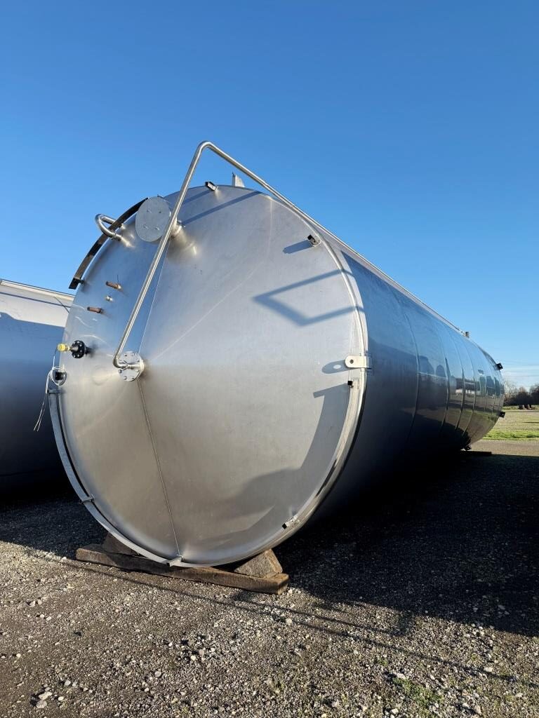 Used 170000 Litre / 37403 Gallon Vertical Stainless Steel 304 Storage ...