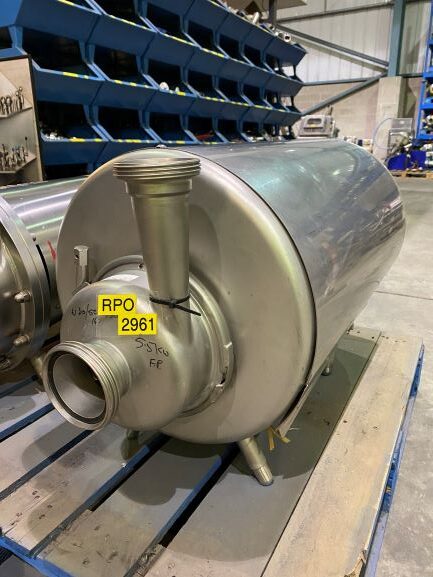 Used 11kW APV WI-30/50 Centrifugal Pump | Tanks and Vessels