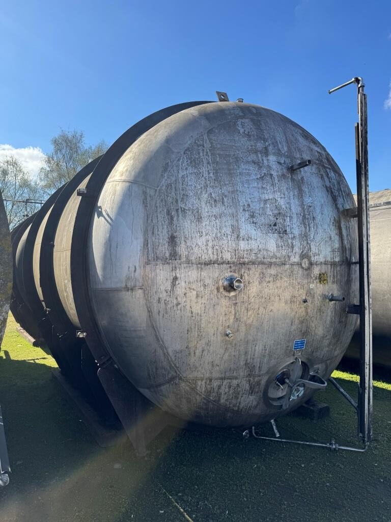 Used 28500 Litre / 6270 Gallons Horizontal Stainless Steel / Storage ...