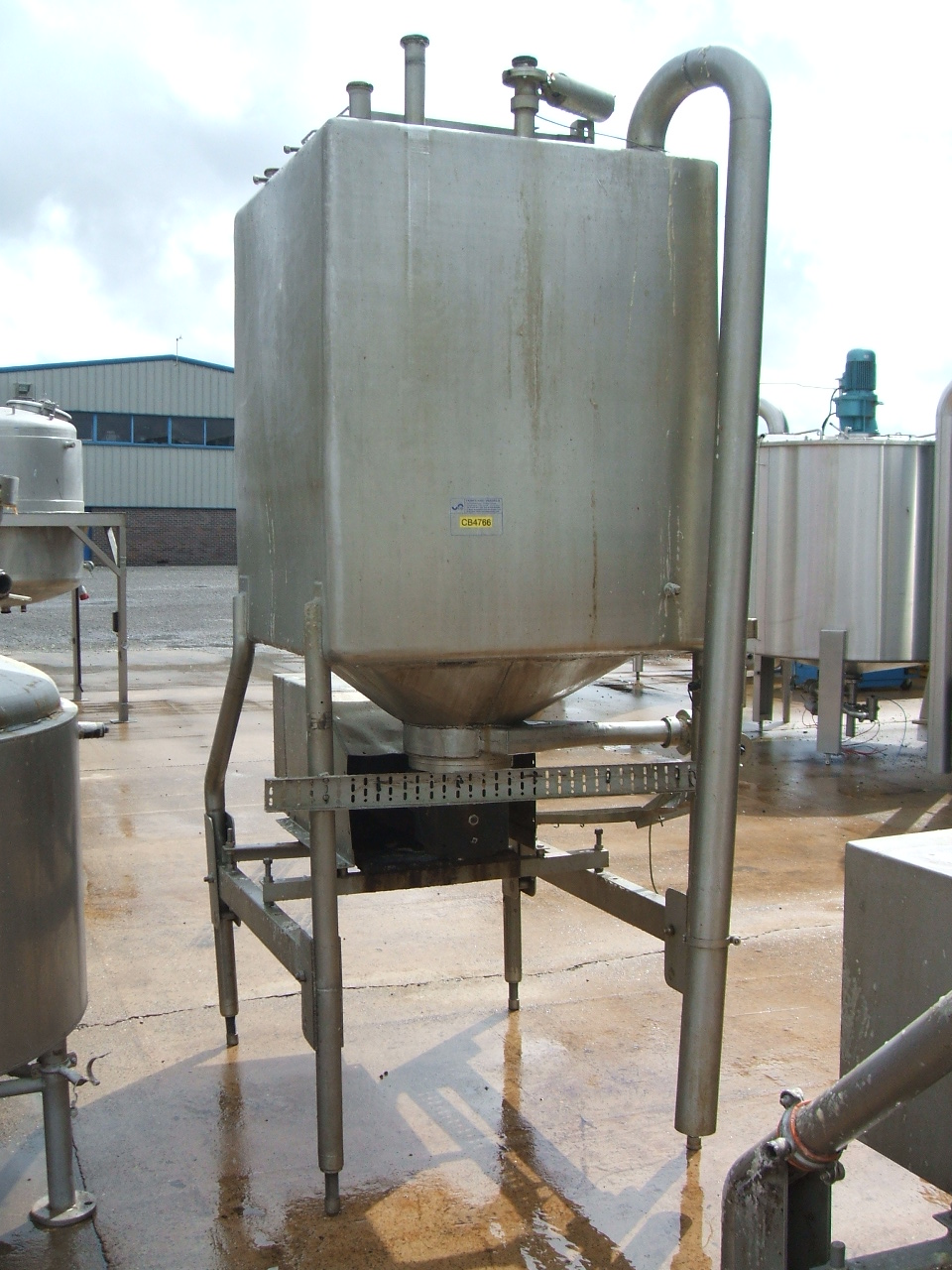 Used 1130 Litre / 248 Gallon Stainless Steel Grinding Tank / Vessel ...