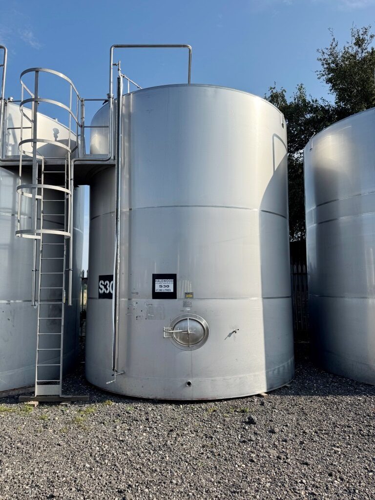 Used 65000 Litre / 14301 Gallons Vertical Stainless Steel 316 ...
